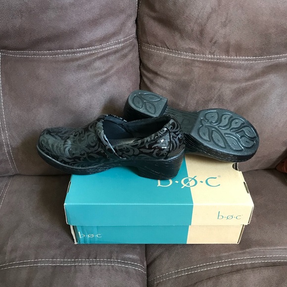 b.o.c. | Shoes | Boc Black Tooled Leather Clogs | Poshmark